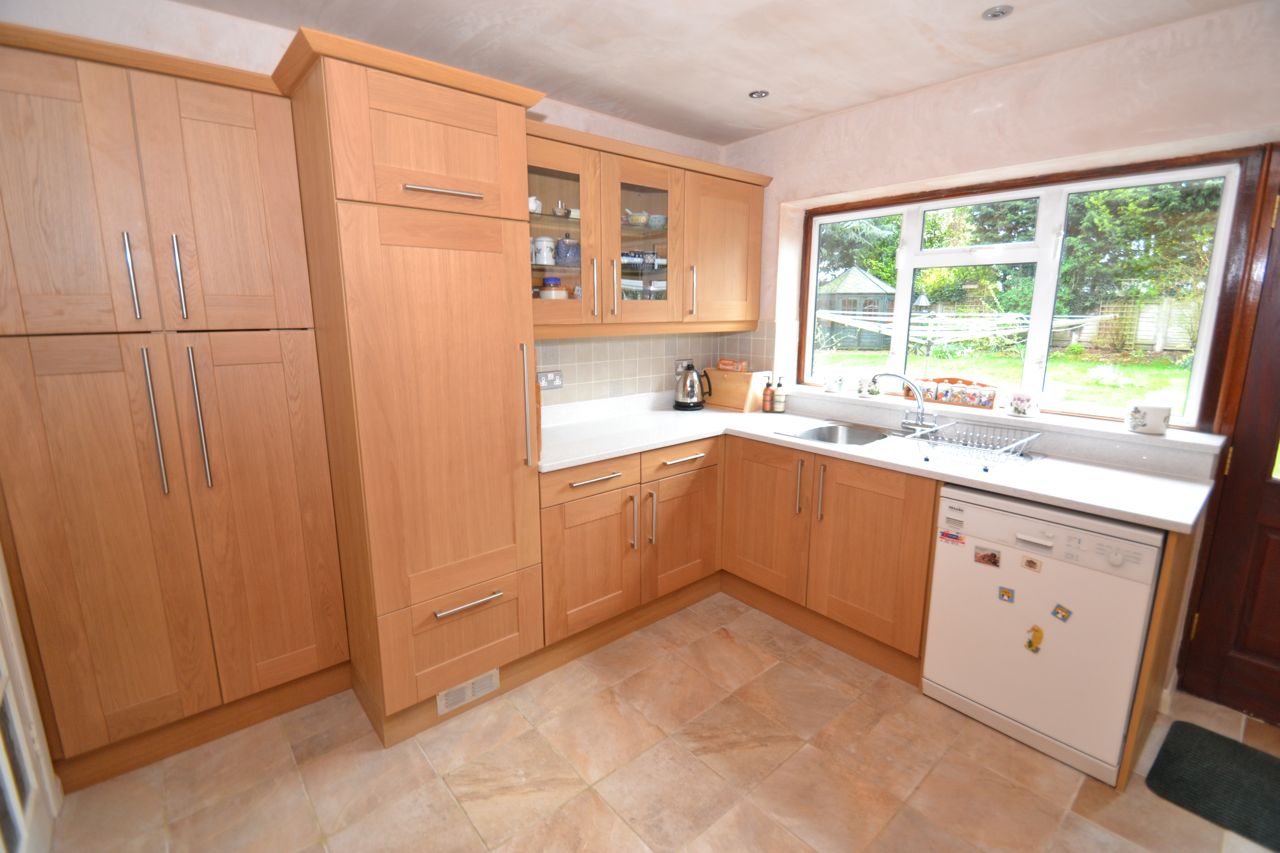Kitchen Makeover - The Chase - Signature Homes Ltd