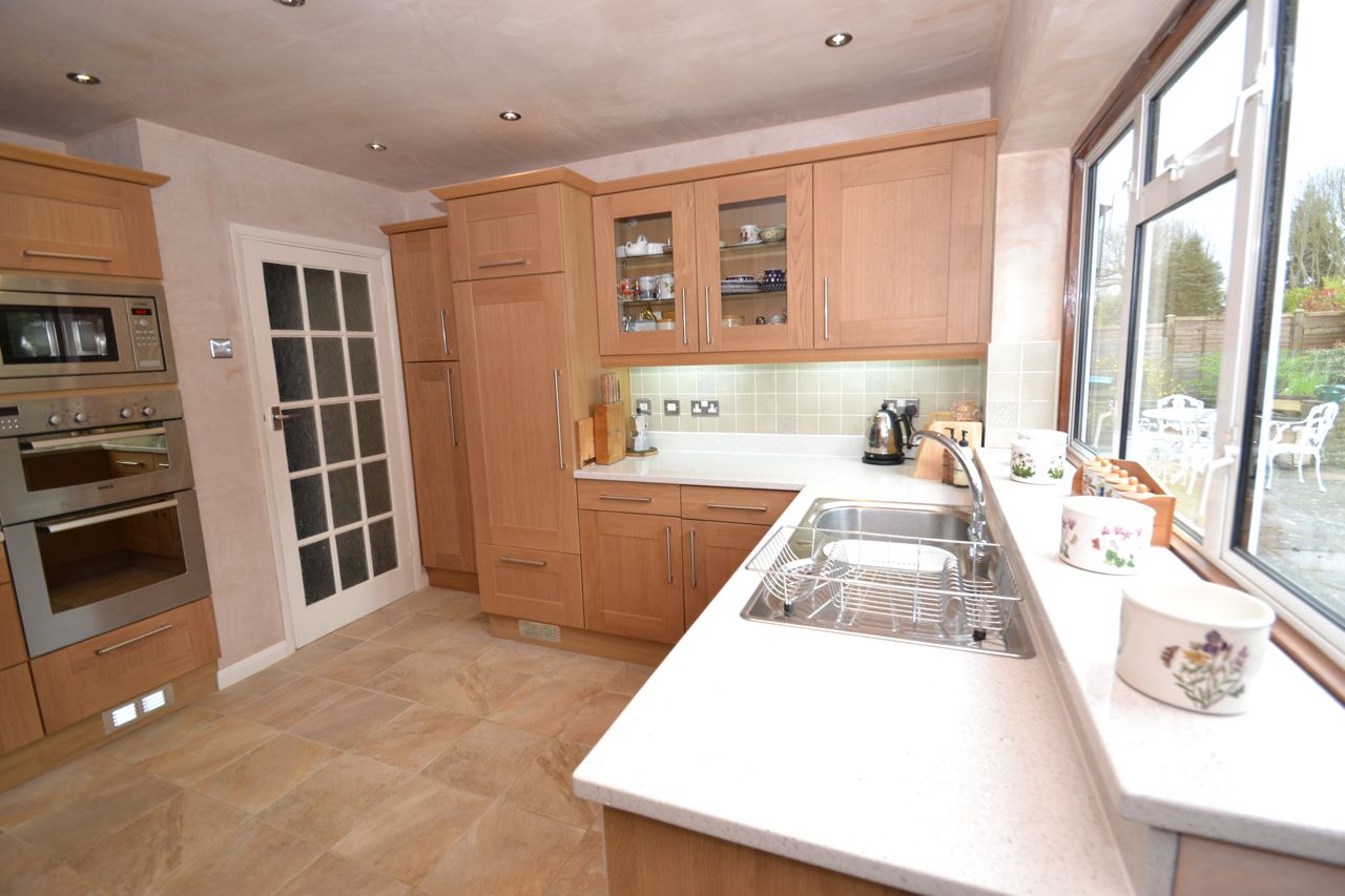 Kitchen Makeover - The Chase - Signature Homes Ltd